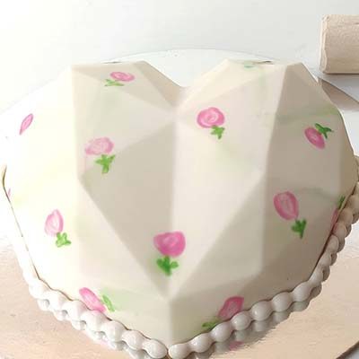 Trending Cakes - DVA